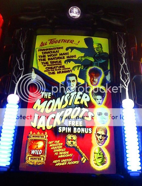 Universal Monster slot machine